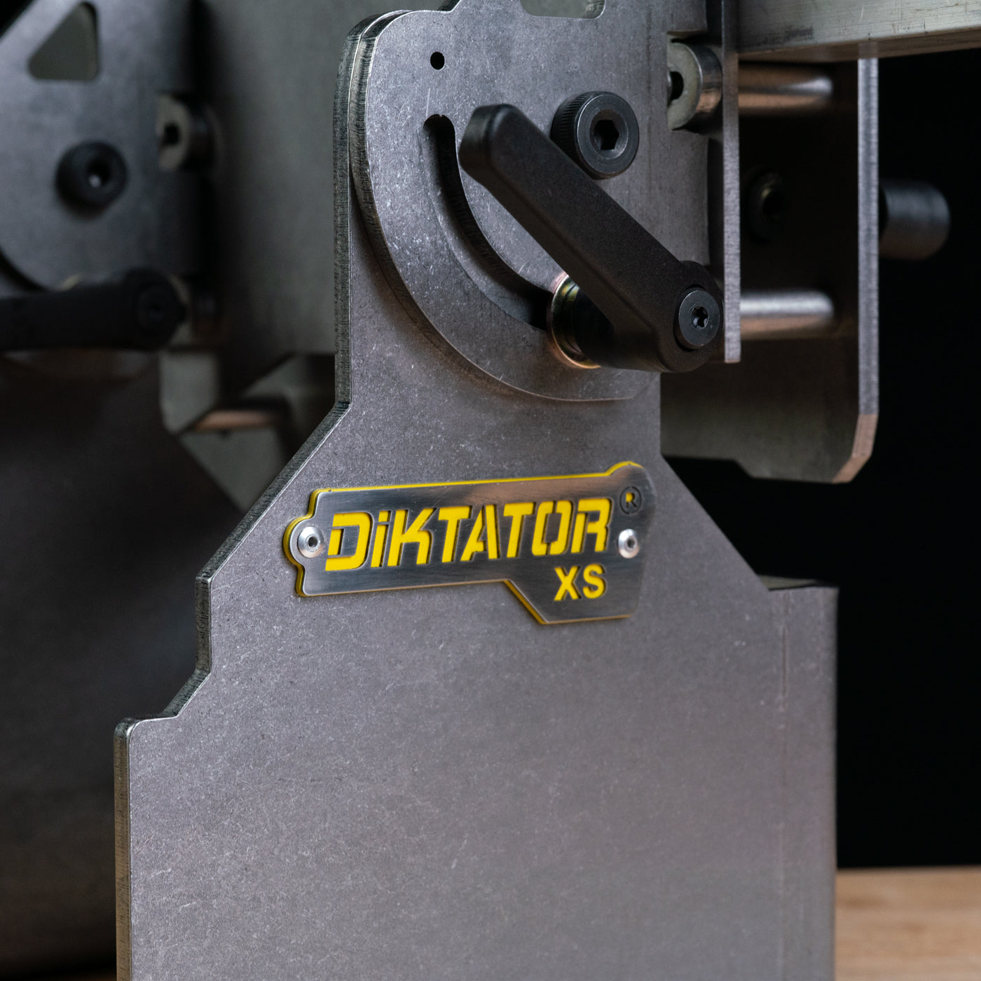 Diktator XS Tilting 2x72 Belt Grinder Chassis Kit – Diktator Grinders