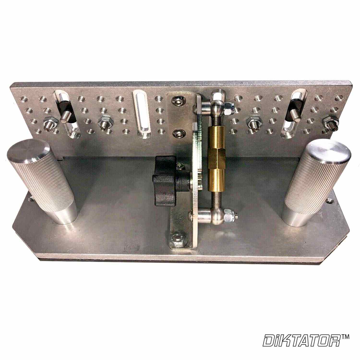 Diktator Grinders
